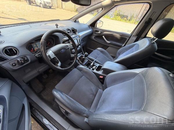 Melns Ford S-Max 2008 Liepāja, ar dzinēja tilpumu 2.20 L un nobraukumu 398 tūkst. km par 3700 €, foto 6 vietnē AUTOMOTO.COM.LV