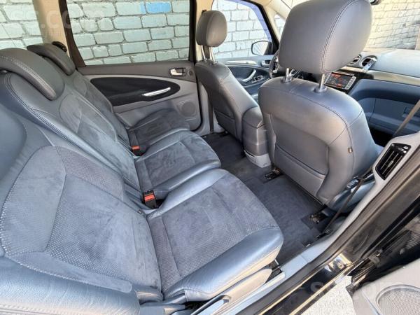 Melns Ford S-Max 2008 Liepāja, ar dzinēja tilpumu 2.20 L un nobraukumu 398 tūkst. km par 3700 €, foto 7 vietnē AUTOMOTO.COM.LV