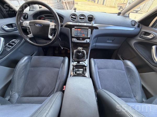 Melns Ford S-Max 2008 Liepāja, ar dzinēja tilpumu 2.20 L un nobraukumu 398 tūkst. km par 3700 €, foto 9 vietnē AUTOMOTO.COM.LV