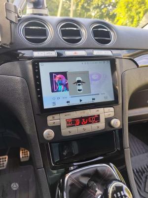 Melns Ford S-Max 2008 Telšiai, ar dzinēja tilpumu 2.20 L un nobraukumu 238 tūkst. km par 3500 €, foto 4 vietnē AUTOMOTO.COM.LV