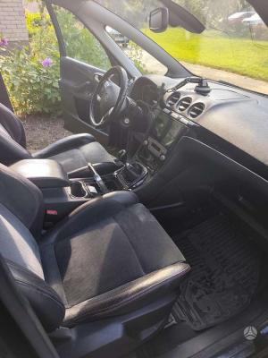 Melns Ford S-Max 2008 Telšiai, ar dzinēja tilpumu 2.20 L un nobraukumu 238 tūkst. km par 3500 €, foto 8 vietnē AUTOMOTO.COM.LV