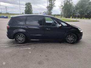 Melns Ford S-Max 2008 Telšiai, ar dzinēja tilpumu 2.20 L un nobraukumu 238 tūkst. km par 3500 €, foto 15 vietnē AUTOMOTO.COM.LV