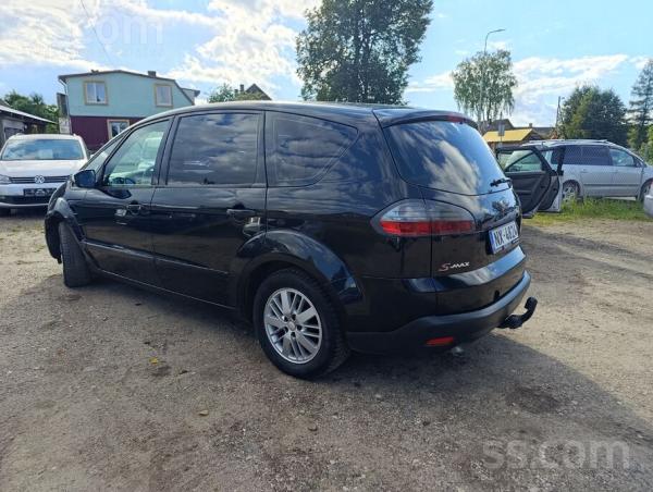 Melns Ford S-Max 2008 Rēzekne, ar dzinēja tilpumu 2.00 L un nobraukumu 262 tūkst. km par 2950 €, foto 6 vietnē AUTOMOTO.COM.LV
