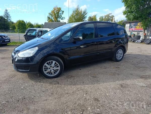 Melns Ford S-Max 2008 Rēzekne, ar dzinēja tilpumu 2.00 L un nobraukumu 262 tūkst. km par 2950 €, foto 7 vietnē AUTOMOTO.COM.LV