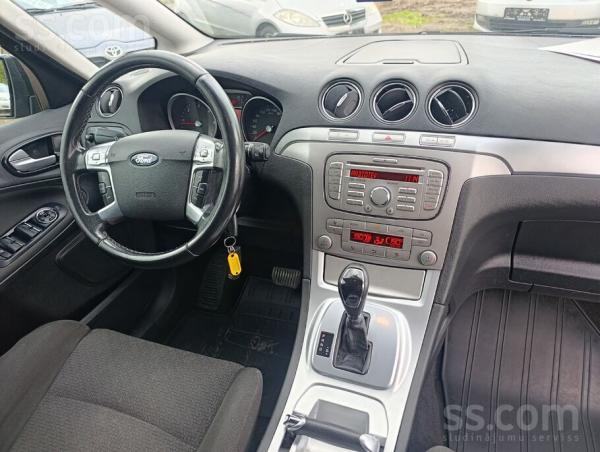 Melns Ford S-Max 2008 Rēzekne, ar dzinēja tilpumu 2.00 L un nobraukumu 262 tūkst. km par 2950 €, foto 9 vietnē AUTOMOTO.COM.LV