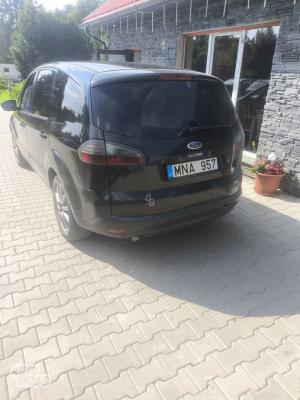 Black Ford S-Max 2008 in Pasvalys, with an engine capacity of 2.00 L and mileage of 210 thousand km for 1850 €, photo 6 on AUTOMOTO.COM.LV