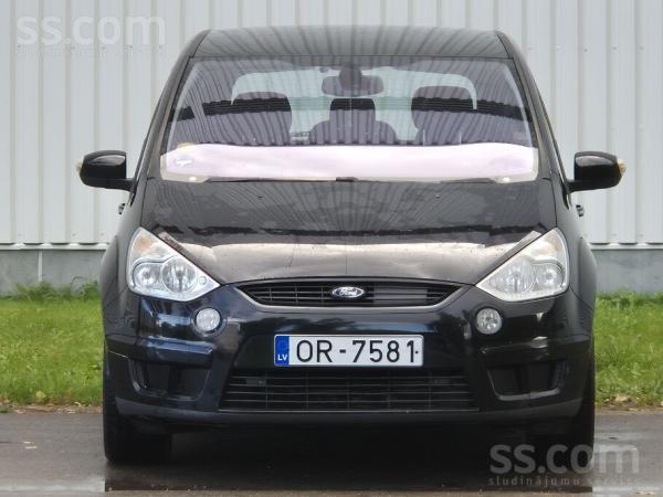 Black Ford S-Max 2008 in Riga, with an engine capacity of 2.00 L and mileage of 0 thousand km for 2990 €, photo 4 on AUTOMOTO.COM.LV