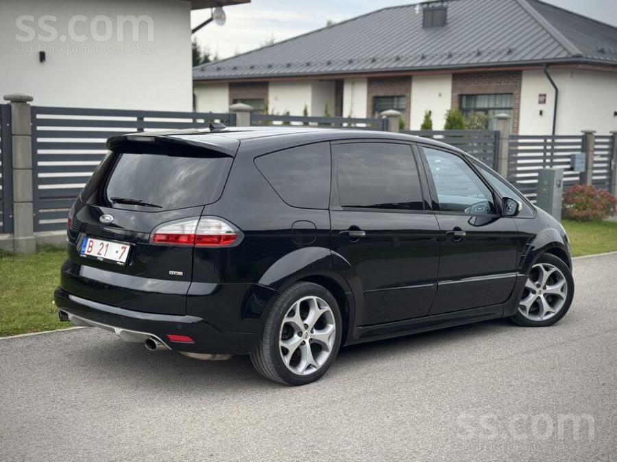 Black Ford S-Max 2008 in Jelgava, with an engine capacity of 2.20 L and mileage of 324 thousand km for 4500 €, photo 9 on AUTOMOTO.COM.LV
