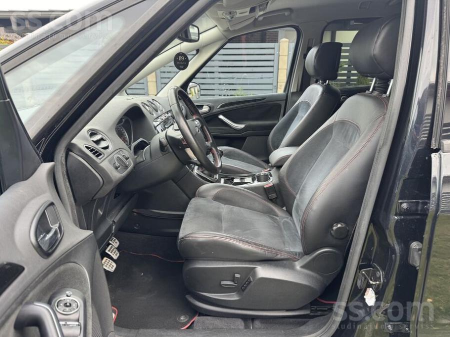 Black Ford S-Max 2008 in Jelgava, with an engine capacity of 2.20 L and mileage of 324 thousand km for 4500 €, photo 11 on AUTOMOTO.COM.LV