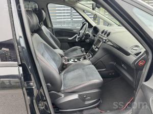 Black Ford S-Max 2008 in Jelgava, with an engine capacity of 2.20 L and mileage of 324 thousand km for 4500 €, photo 14 on AUTOMOTO.COM.LV