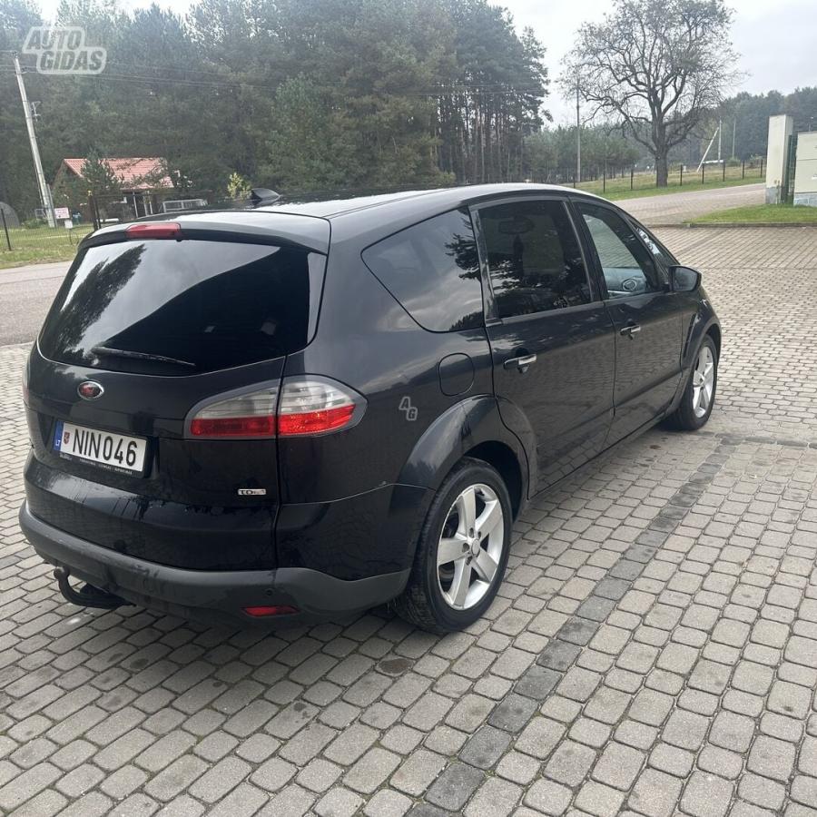 Melns Ford S-Max 2008 Druskininkai, ar dzinēja tilpumu 2.00 L un nobraukumu 280 tūkst. km par 3100 €, foto 4 vietnē AUTOMOTO.COM.LV