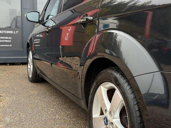 Melns Ford S-Max 2008 Viļņa, ar dzinēja tilpumu 2.18 L un nobraukumu 223 tūkst. km par 4350 €, foto 10 vietnē AUTOMOTO.COM.LV