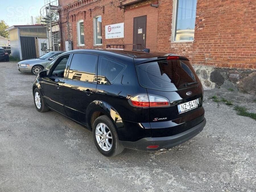 Melns Ford S-Max 2009 Rēzekne, ar dzinēja tilpumu 1.80 L un nobraukumu 0 tūkst. km par 3650 €, foto 3 vietnē AUTOMOTO.COM.LV
