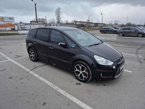 Black Ford S-Max 2009 in Siauliai, with an engine capacity of 2.00 L and mileage of 211 thousand km for 3800 €, photo 8 on AUTOMOTO.COM.LV