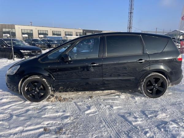 Melns Ford S-Max 2009 Kauņa, ar dzinēja tilpumu 2.30 L un nobraukumu 240 tūkst. km par 3150 €, foto 8 vietnē AUTOMOTO.COM.LV