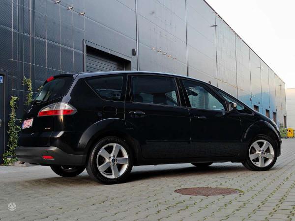 Melns Ford S-Max 2009 Klaipėda, ar dzinēja tilpumu 2.00 L un nobraukumu 235 tūkst. km par 4500 €, foto 5 vietnē AUTOMOTO.COM.LV