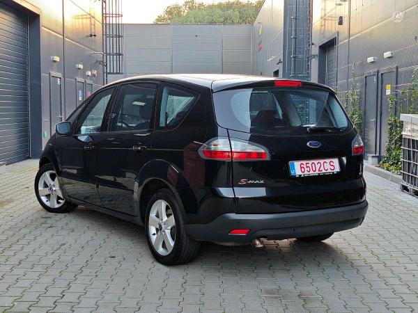 Melns Ford S-Max 2009 Klaipėda, ar dzinēja tilpumu 2.00 L un nobraukumu 235 tūkst. km par 4500 €, foto 8 vietnē AUTOMOTO.COM.LV