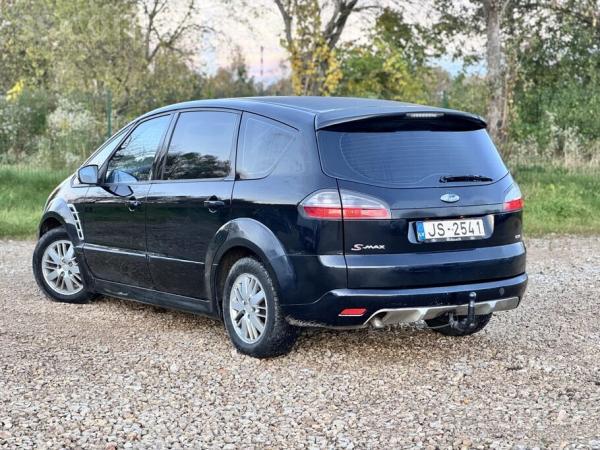 Melns Ford S-Max 2009 Rīga, ar dzinēja tilpumu 2.00 L un nobraukumu 315 tūkst. km par 3100 €, foto 3 vietnē AUTOMOTO.COM.LV