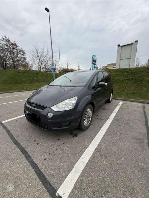 Black Ford S-Max 2009 in Vilnius, with an engine capacity of 1.75 L and mileage of 306 thousand km for 2950 €, photo  on AUTOMOTO.COM.LV