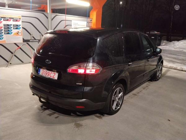 Melns Ford S-Max 2009 Viļņa, ar dzinēja tilpumu 2.00 L un nobraukumu 225 tūkst. km par 3400 €, foto 4 vietnē AUTOMOTO.COM.LV