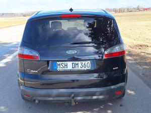 Black Ford S-Max 2009 in Mazeikiai, with an engine capacity of 2.00 L and mileage of 302 thousand km for 3850 €, photo 8 on AUTOMOTO.COM.LV