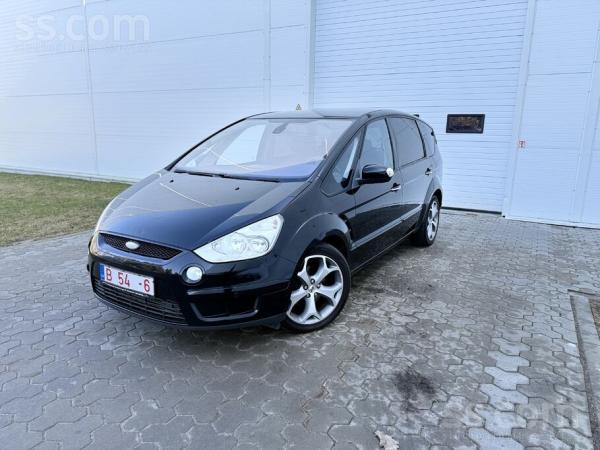 Black Ford S-Max 2009 in Riga, with an engine capacity of 2.20 L and mileage of 304 thousand km for 4990 €, photo 1 on AUTOMOTO.COM.LV