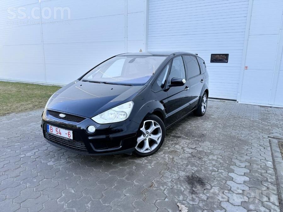 Black Ford S-Max 2009 in Riga, with an engine capacity of 2.20 L and mileage of 304 thousand km for 4990 €, photo 1 on AUTOMOTO.COM.LV