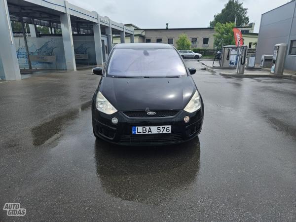 Black Ford S-Max 2009 in Prienai, with an engine capacity of 2.00 L and mileage of 316 thousand km for 2750 €, photo 2 on AUTOMOTO.COM.LV