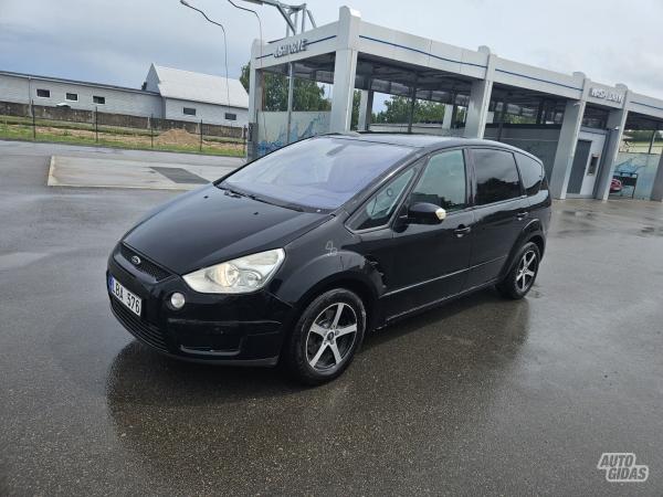 Black Ford S-Max 2009 in Prienai, with an engine capacity of 2.00 L and mileage of 316 thousand km for 2750 €, photo 3 on AUTOMOTO.COM.LV