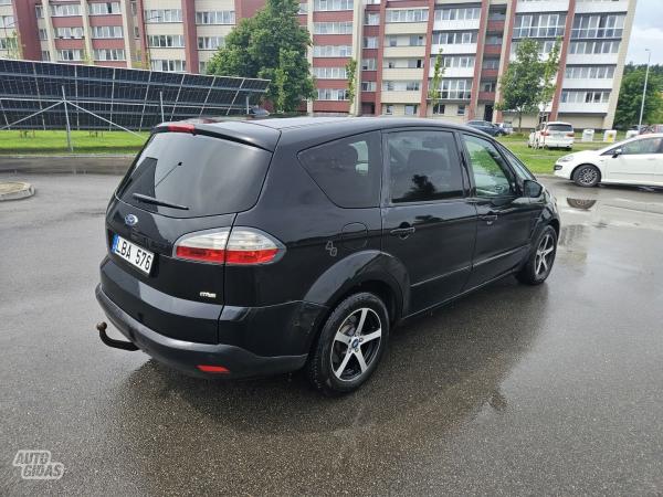 Black Ford S-Max 2009 in Prienai, with an engine capacity of 2.00 L and mileage of 316 thousand km for 2750 €, photo 8 on AUTOMOTO.COM.LV
