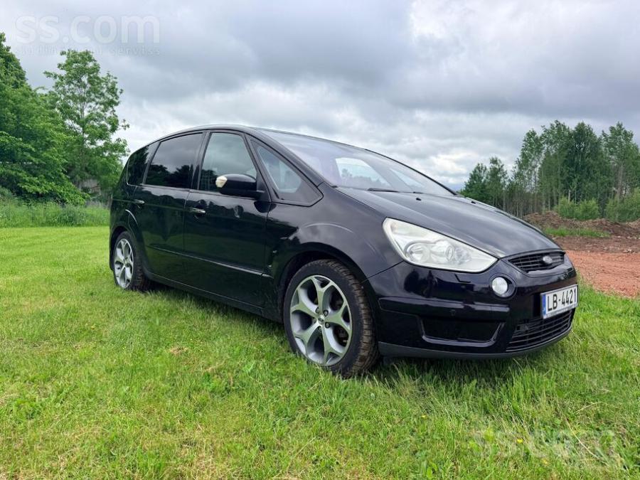Melns Ford S-Max 2009 Daugavpils, ar dzinēja tilpumu 2.00 L un nobraukumu 349 tūkst. km par 3500 €, foto 1 vietnē AUTOMOTO.COM.LV