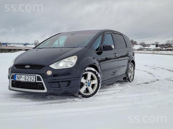 Melns Ford S-Max 2009 Daugavpils, ar dzinēja tilpumu 2.20 L un nobraukumu 295 tūkst. km par 3600 €, foto 5 vietnē AUTOMOTO.COM.LV