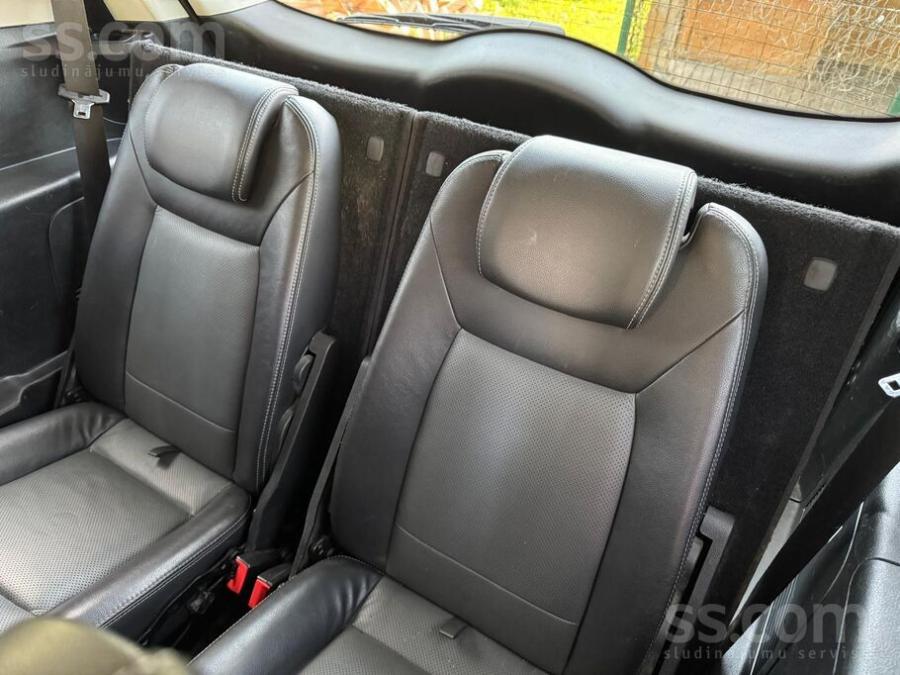 Melns Ford S-Max 2009 Rēzekne, ar dzinēja tilpumu 1.80 L un nobraukumu 226 tūkst. km par 3650 €, foto 10 vietnē AUTOMOTO.COM.LV