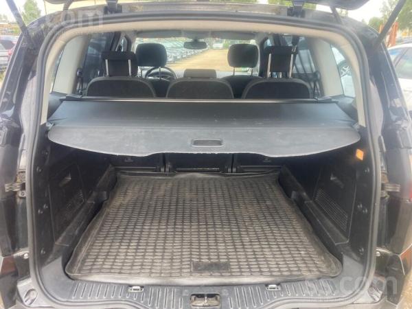 Black Ford S-Max 2009 in Riga, with an engine capacity of 2.00 L and mileage of 292 thousand km for 3900 €, photo 7 on AUTOMOTO.COM.LV
