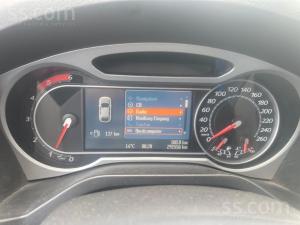 Melns Ford S-Max 2009 Rīga, ar dzinēja tilpumu 2.00 L un nobraukumu 292 tūkst. km par 3900 €, foto 9 vietnē AUTOMOTO.COM.LV