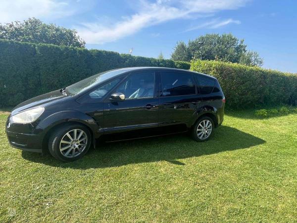 Black Ford S-Max 2009 in Marijampole, with an engine capacity of 2.00 L and mileage of 350 thousand km for 3500 €, photo 2 on AUTOMOTO.COM.LV