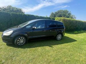 Melns Ford S-Max 2009 Marijampole, ar dzinēja tilpumu 2.00 L un nobraukumu 350 tūkst. km par 3500 €, foto 3 vietnē AUTOMOTO.COM.LV