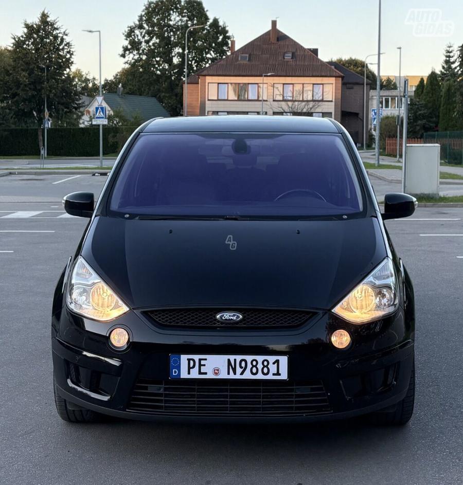 Melns Ford S-Max 2009 Tauragė, ar dzinēja tilpumu 2.20 L un nobraukumu 308 tūkst. km par 3799 €, foto 13 vietnē AUTOMOTO.COM.LV