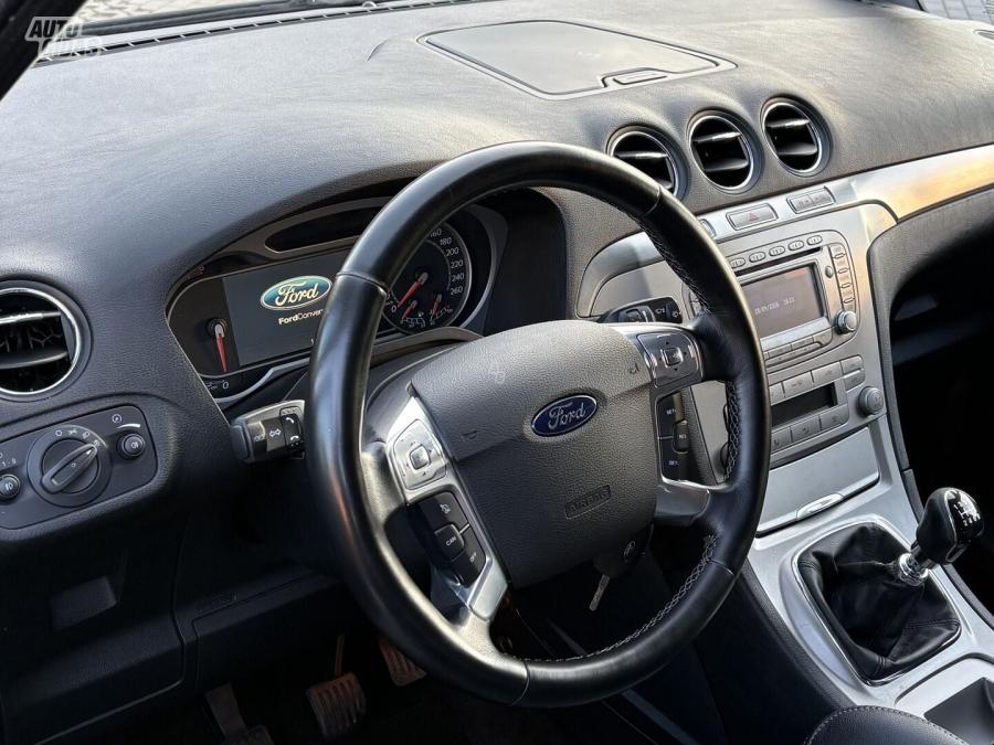 Melns Ford S-Max 2009 Tauragė, ar dzinēja tilpumu 2.20 L un nobraukumu 308 tūkst. km par 3799 €, foto 15 vietnē AUTOMOTO.COM.LV
