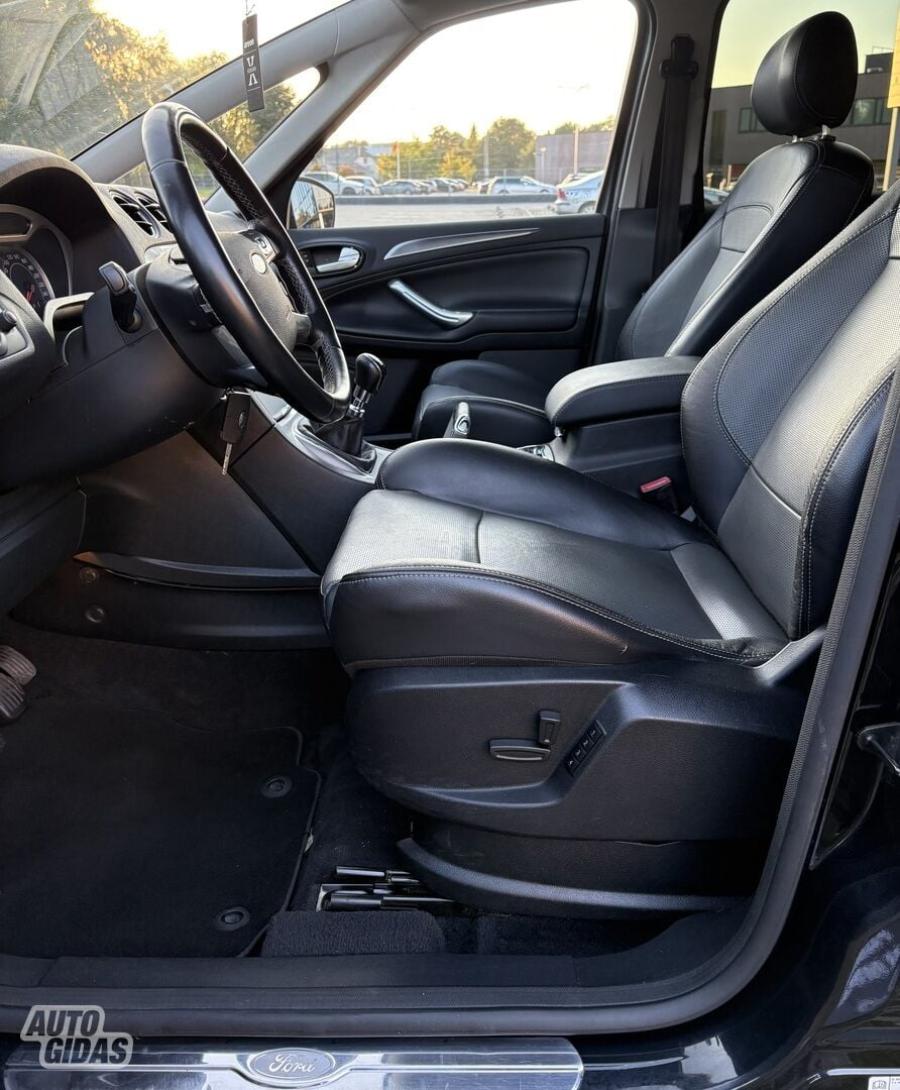 Melns Ford S-Max 2009 Tauragė, ar dzinēja tilpumu 2.20 L un nobraukumu 308 tūkst. km par 3799 €, foto 17 vietnē AUTOMOTO.COM.LV