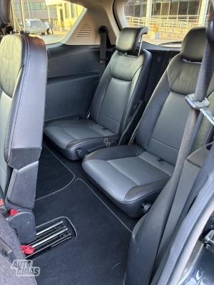 Melns Ford S-Max 2009 Tauragė, ar dzinēja tilpumu 2.20 L un nobraukumu 308 tūkst. km par 3799 €, foto 19 vietnē AUTOMOTO.COM.LV