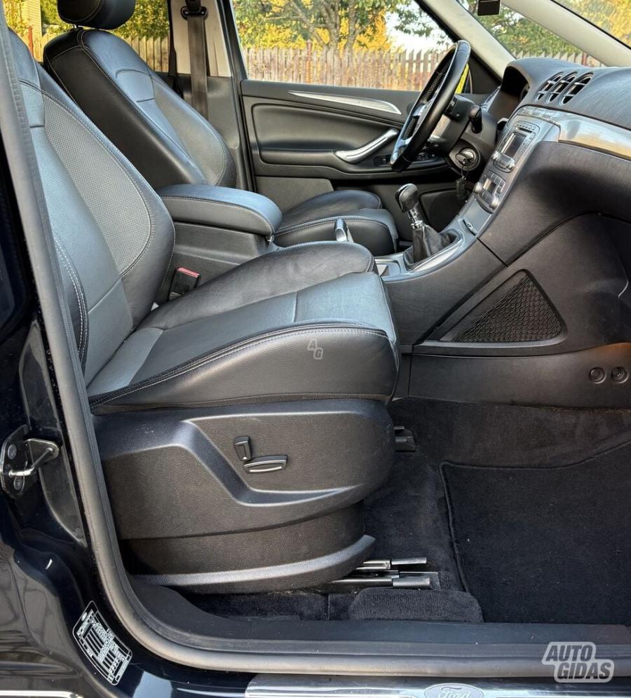 Melns Ford S-Max 2009 Tauragė, ar dzinēja tilpumu 2.20 L un nobraukumu 308 tūkst. km par 3799 €, foto 24 vietnē AUTOMOTO.COM.LV