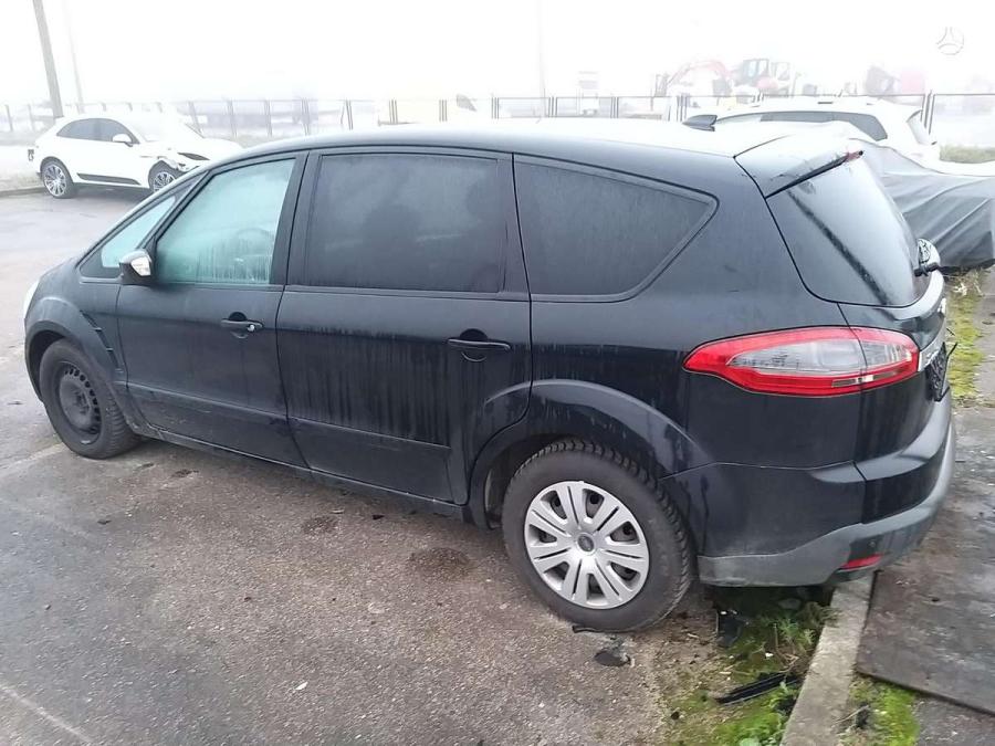 Melns Ford S-Max 2010 Kauņa, ar dzinēja tilpumu 2.00 L un nobraukumu 364 tūkst. km par 1790 €, foto 3 vietnē AUTOMOTO.COM.LV