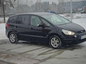 Black Ford S-Max 2010 in Vilnius, with an engine capacity of 2.00 L and mileage of 337 thousand km for 1950 €, photo 8 on AUTOMOTO.COM.LV