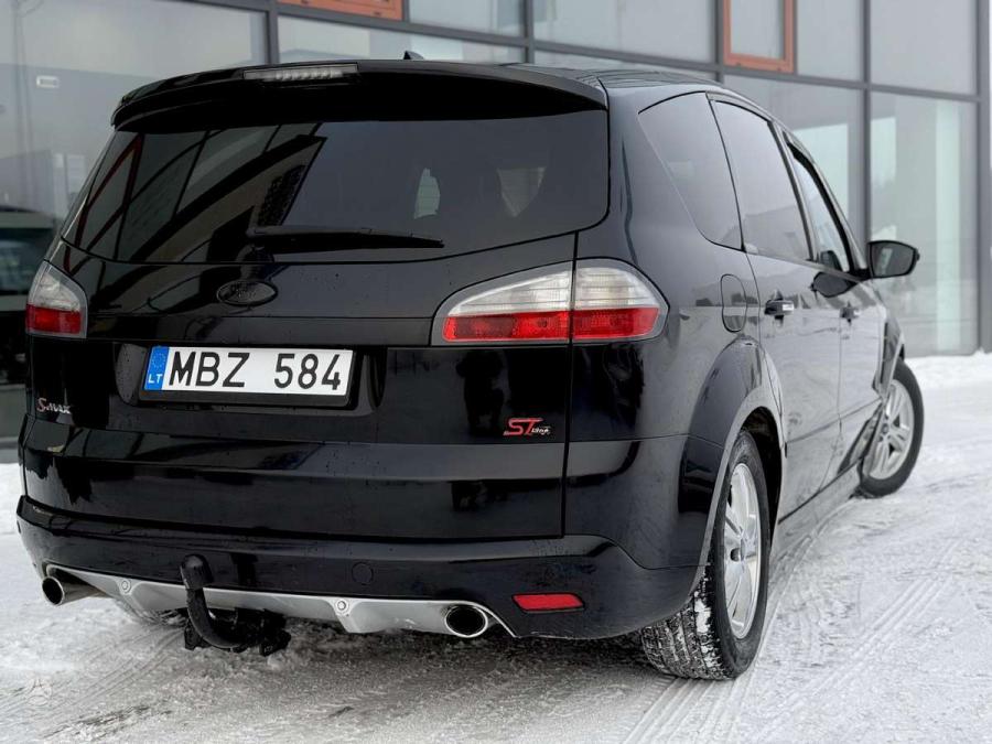Melns Ford S-Max 2010 Klaipėda, ar dzinēja tilpumu 2.20 L un nobraukumu 250 tūkst. km par 3750 €, foto 3 vietnē AUTOMOTO.COM.LV