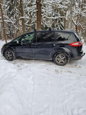 Black Ford S-Max 2010 in Vilnius, with an engine capacity of 2.00 L and mileage of 367 thousand km for 4000 €, photo  on AUTOMOTO.COM.LV