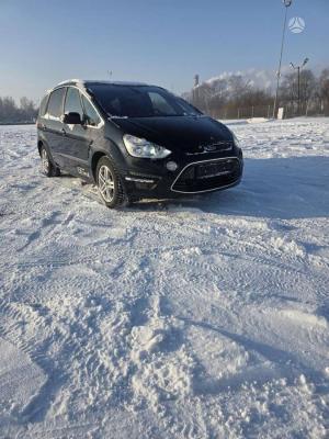 Black Ford S-Max 2010 in Marijampole, with an engine capacity of 2.00 L and mileage of 237 thousand km for 3799 €, photo 8 on AUTOMOTO.COM.LV
