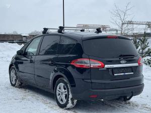 Black Ford S-Max 2010 in Siauliai, with an engine capacity of 2.00 L and mileage of 245 thousand km for 4150 €, photo 4 on AUTOMOTO.COM.LV