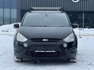 Black Ford S-Max 2010 in Siauliai, with an engine capacity of 2.00 L and mileage of 245 thousand km for 4150 €, photo 5 on AUTOMOTO.COM.LV