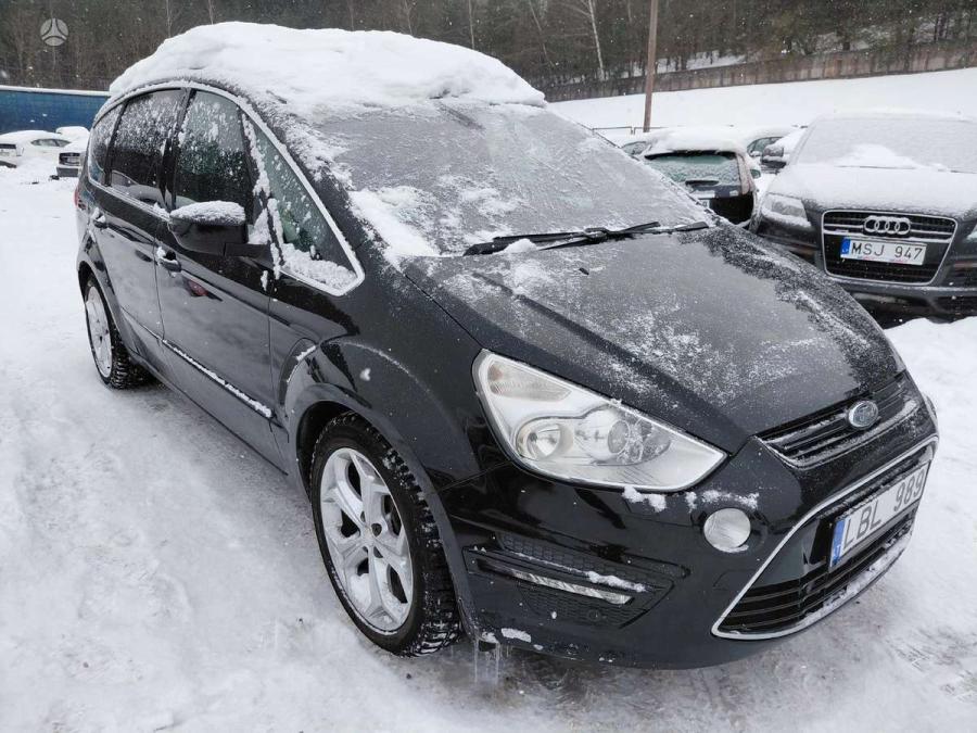 Melns Ford S-Max 2010 Viļņa, ar dzinēja tilpumu 2.00 L un nobraukumu 249 tūkst. km par 4000 €, foto 3 vietnē AUTOMOTO.COM.LV